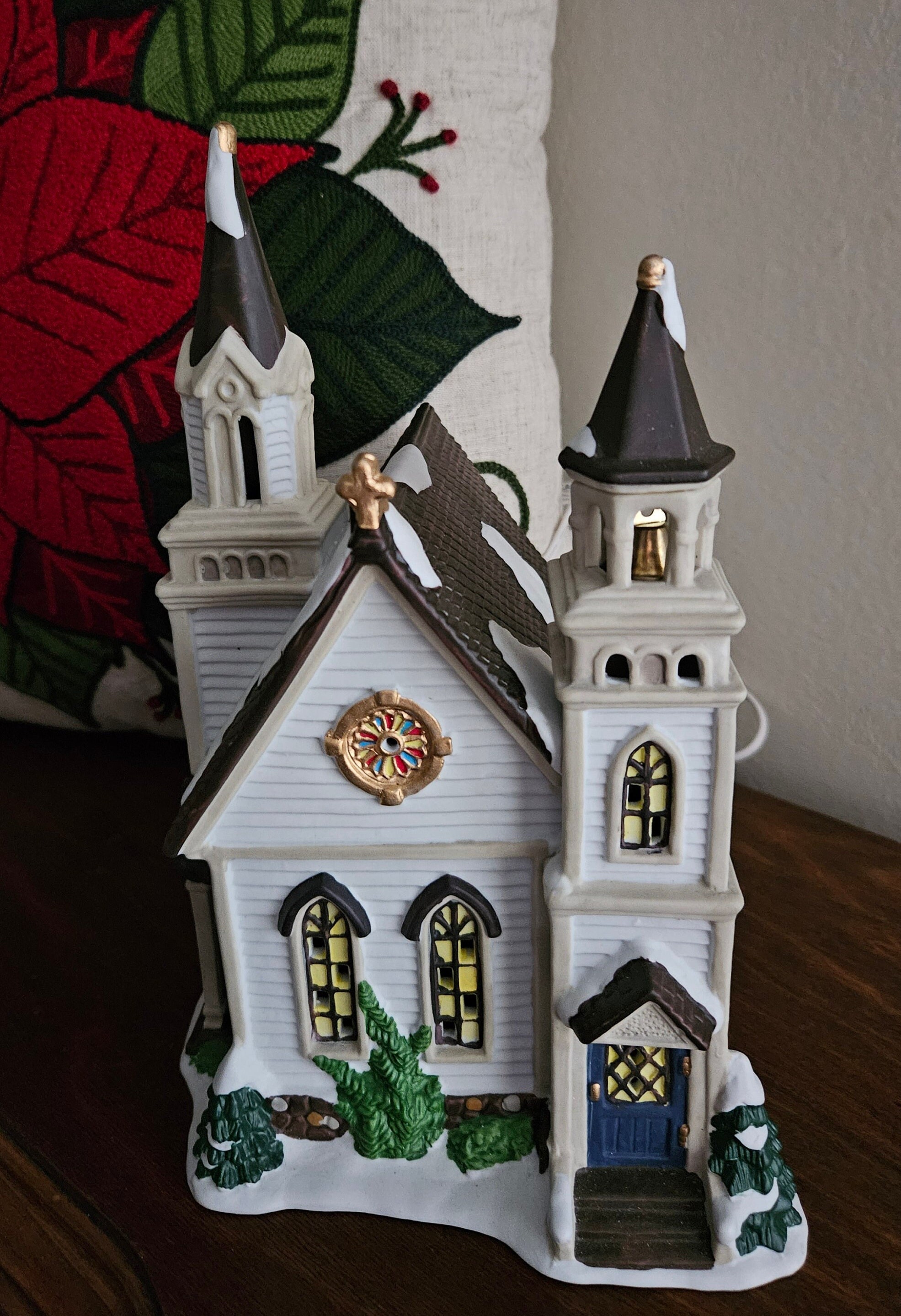 Vintage Lemax 2002 Carol Towne Porcelain Bisque Light up Village Church ...