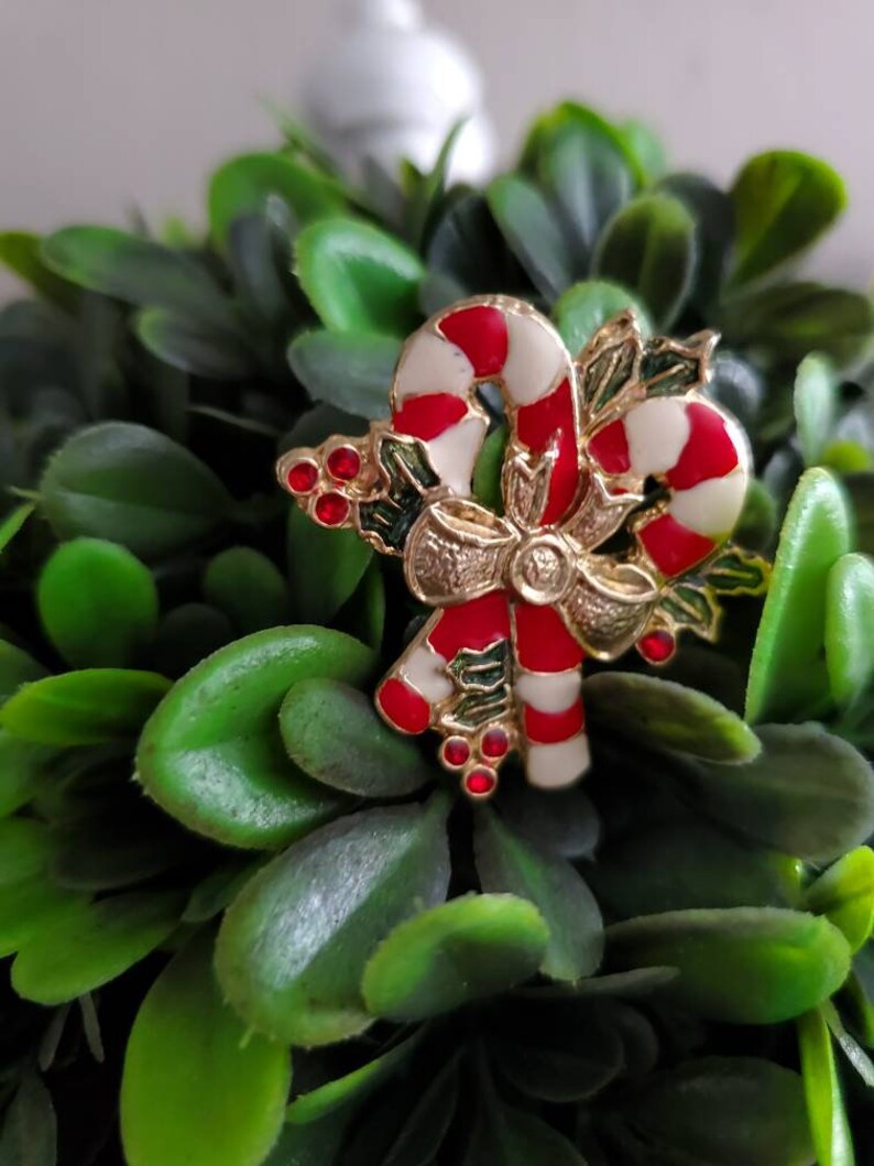 Vintage Candy Cane and Mistletoe Holiday Brooch Christmas Pin Holiday ...