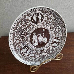 Spode Salad Plate Brown Greek Key & People salad Plate - Etsy