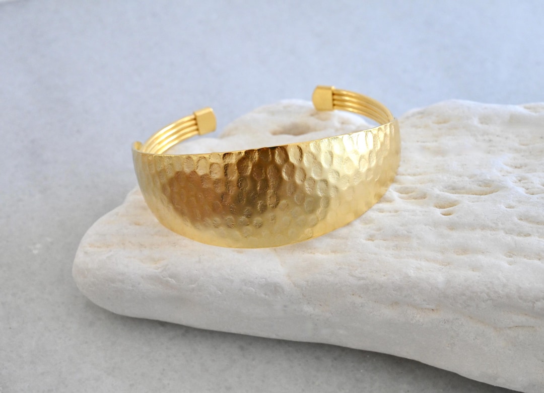 22 Karat Gold Ancient Greek Goddess Hammered Gold Cuff - Made in Greece ...