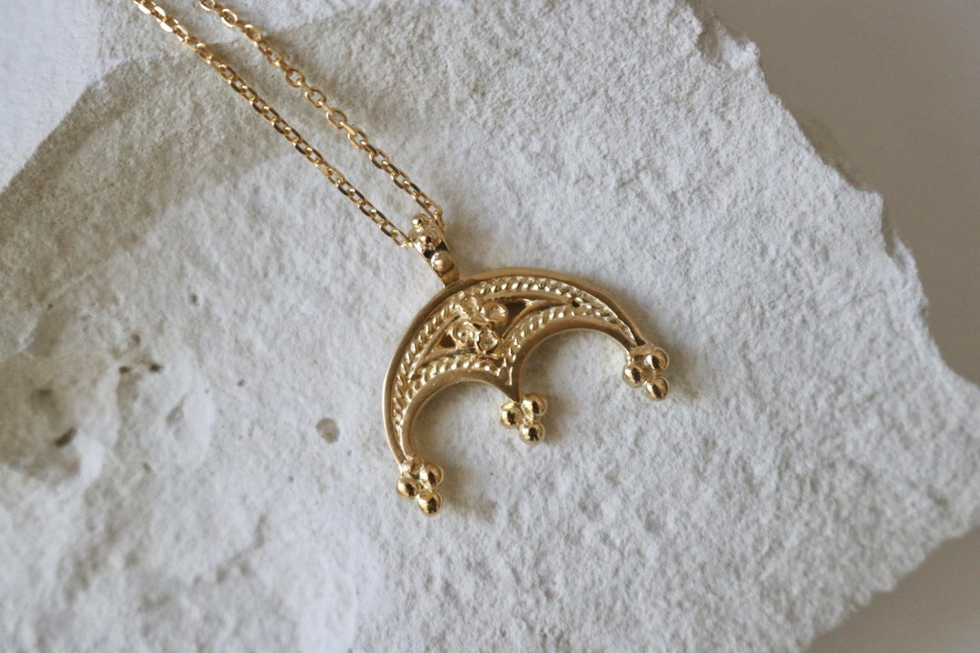 PRE-ORDER - 14K Gold Ancient Greek Crescent Moon LUNULA Amulet Necklace ...