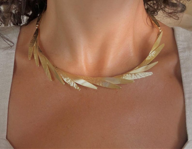 Ancient Greek Goddess Hammered Gold Olive Leaf Choker Necklace - Etsy