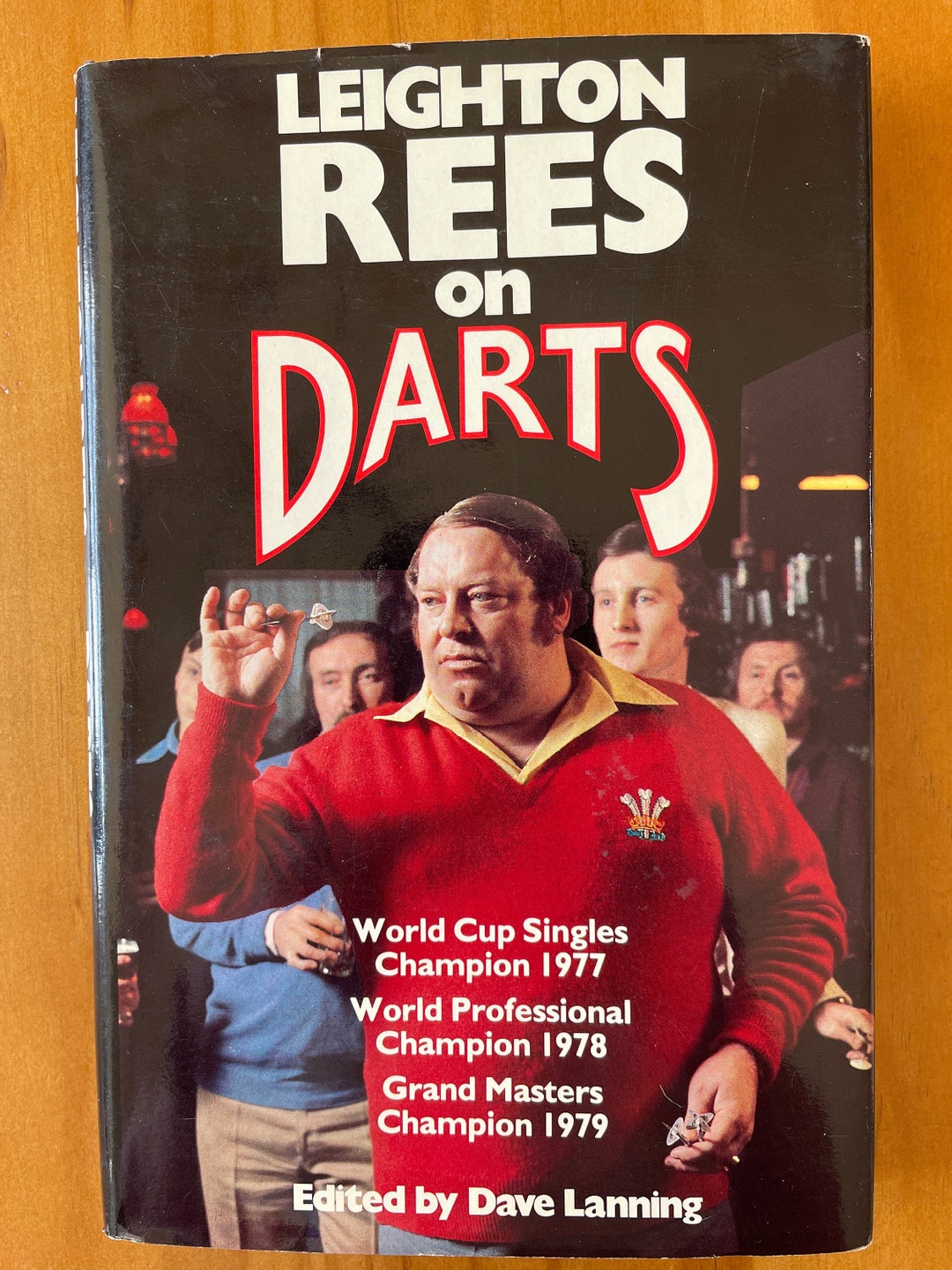 SIGNED FIRST EDITION Leighton Rees on Darts, 1980 - Etsy