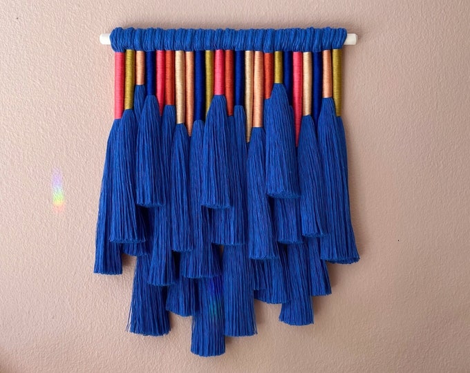 Mariposa / Macrame Wall Hanging - Etsy