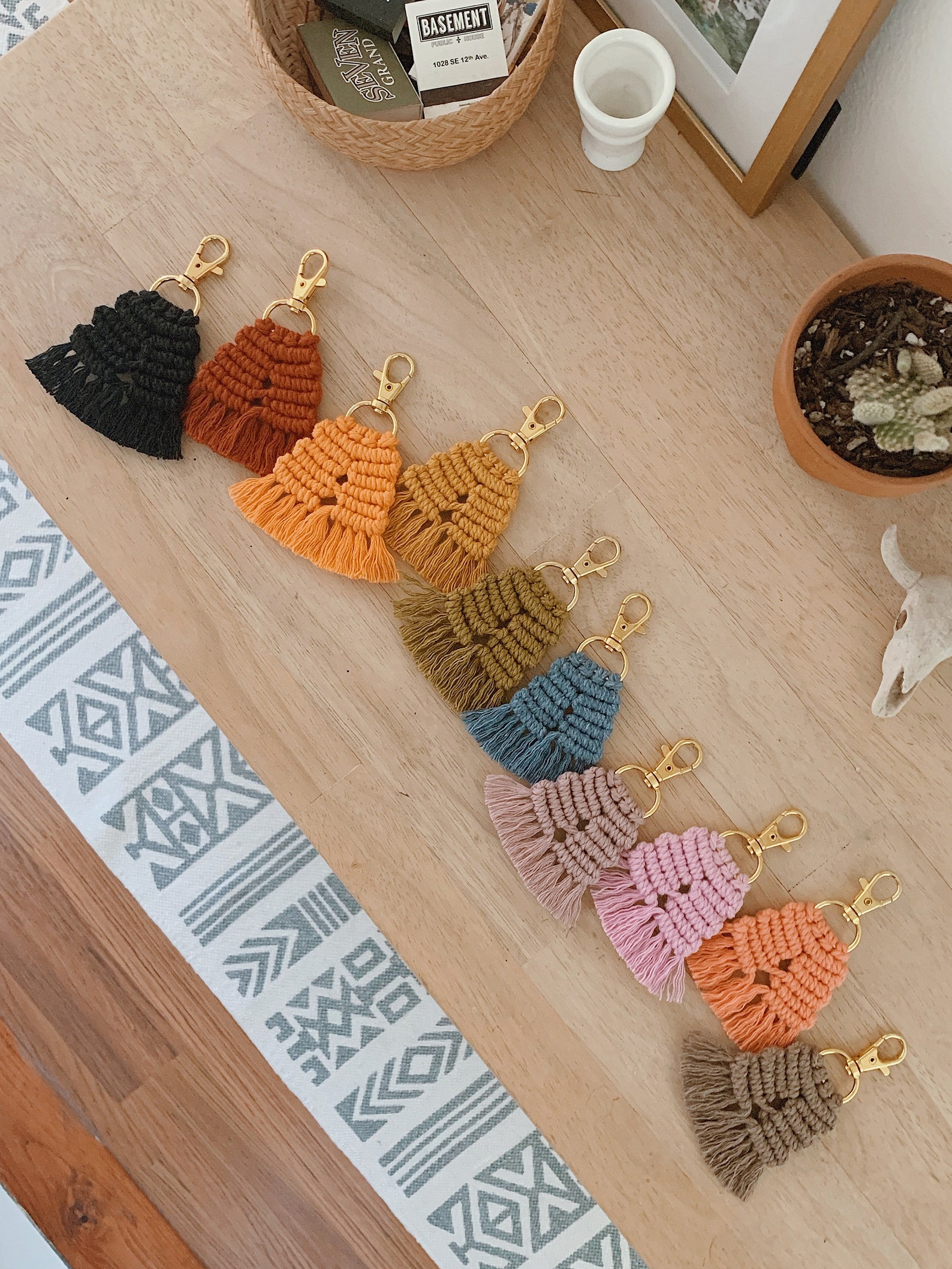 Waverly Macrame Keychain - Etsy