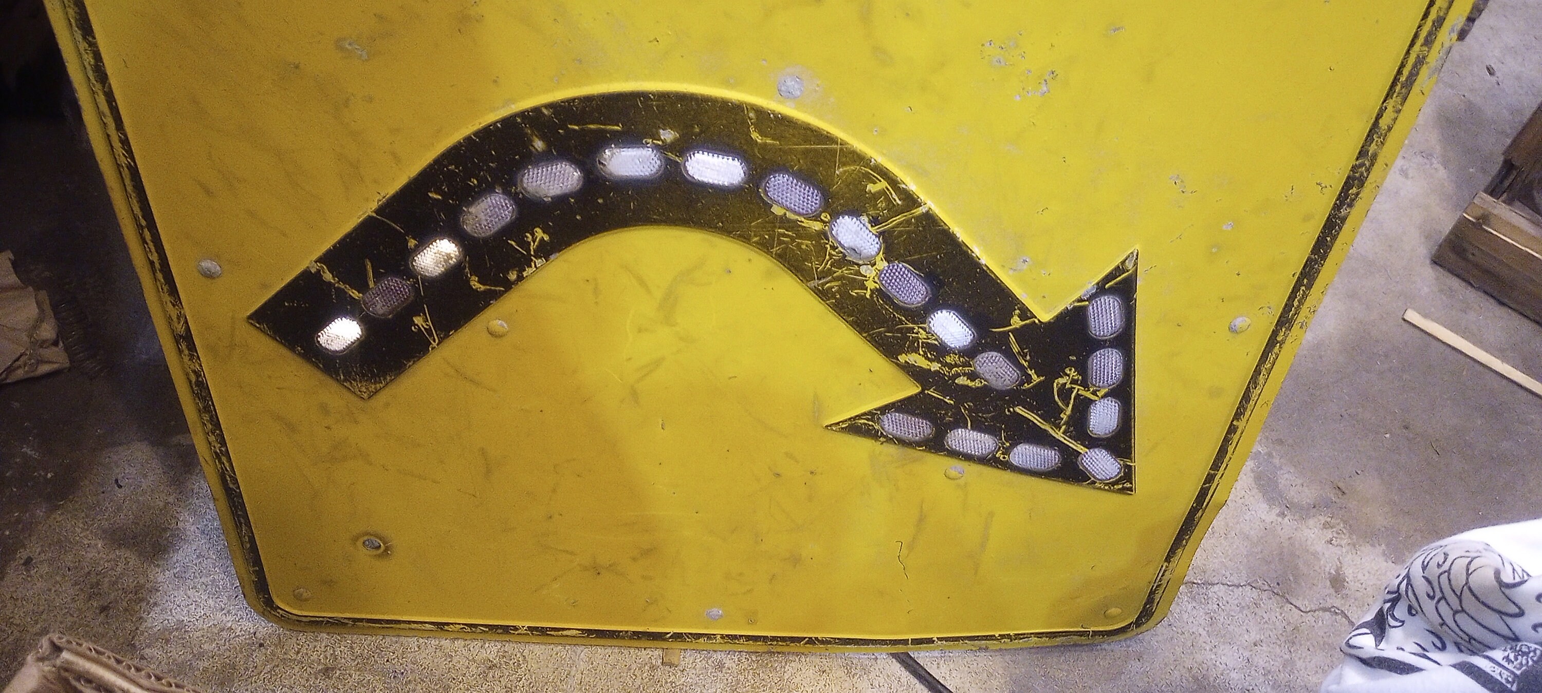 Vintage Right Turn Arrow Sign - Etsy