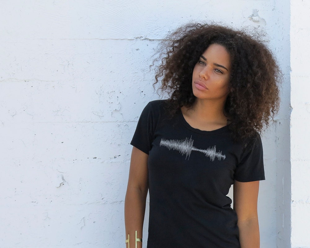 Women's Sound Wave T-shirt Black With Kashmir Inspired Logo by Kult ...