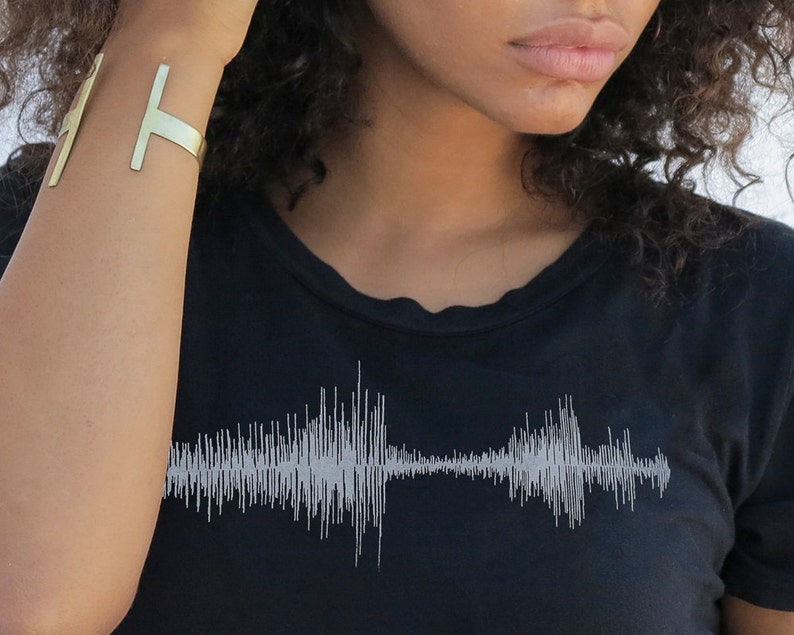 Women's Sound Wave T-shirt Black With Kashmir Inspired Logo by Kult ...