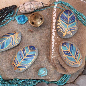 Ocean Feather.:. Rock for Your Altar One Hand Painted Stone /shaman Art ...