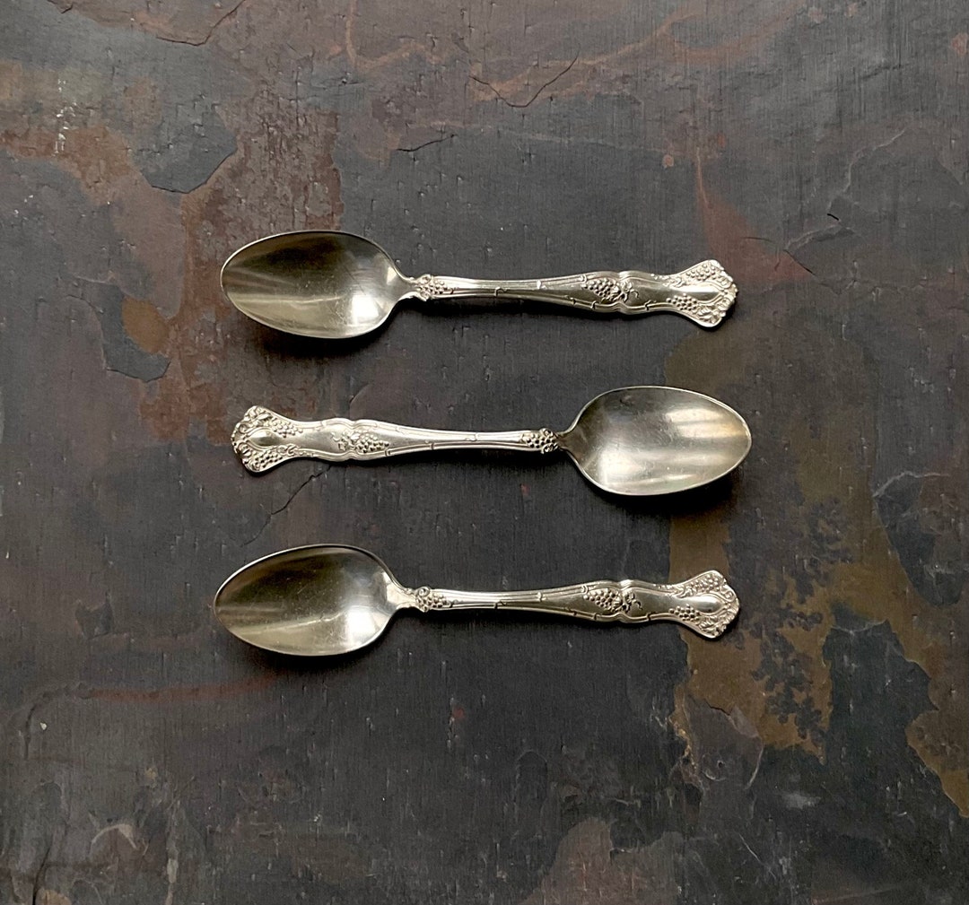 Antique 1847 Rogers Bros Xs Triple Silverware,1904 Tea Spoons in Art ...