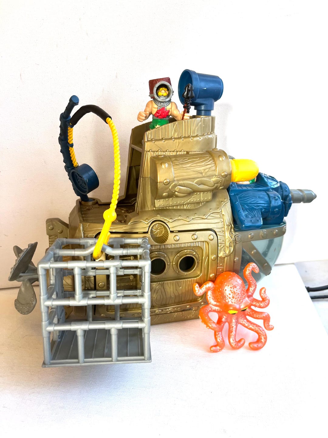 Complete Shipwreck Sub Playset, Great Adventures, Vintage Fisher Price ...