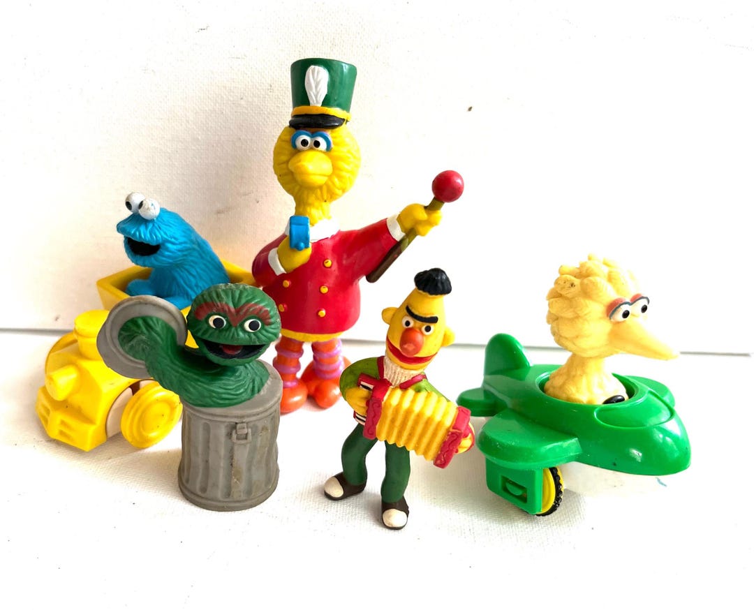 5-pc Vintage Sesame Street Figures, Big Bird Plane & Marching Band ...
