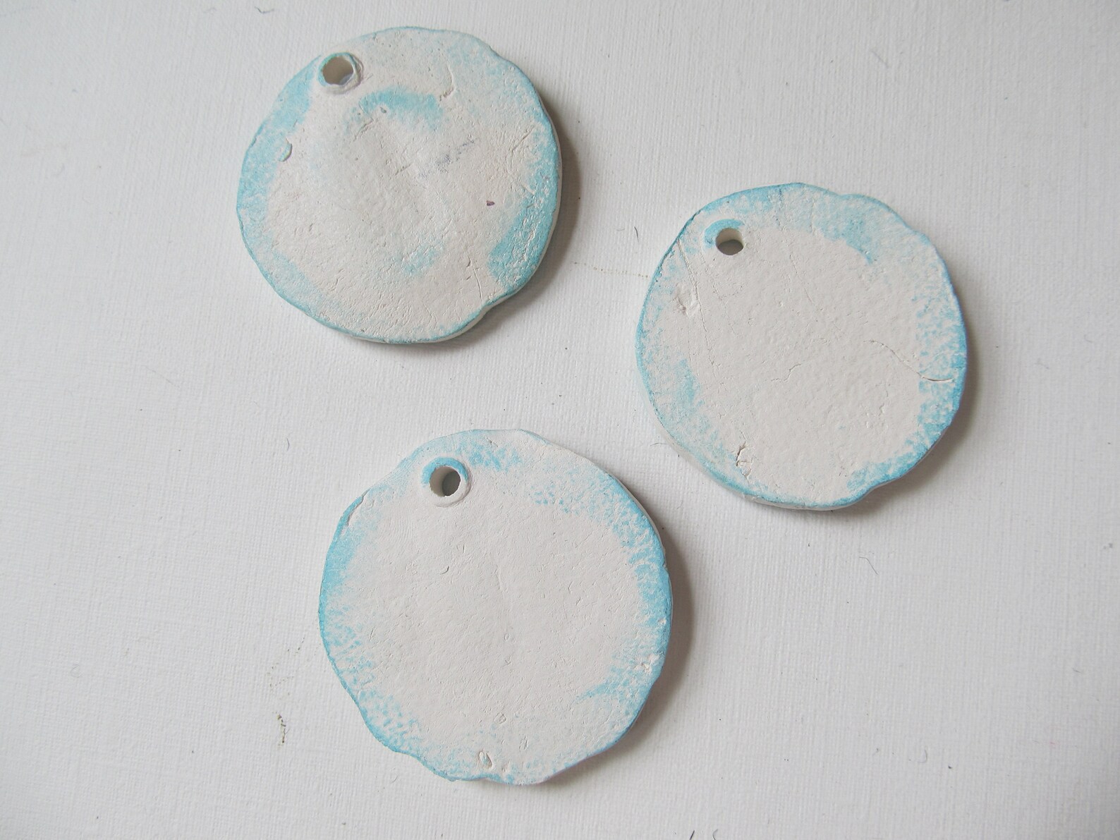 Beach Pendants/tags, Rustic Ceramic White, Blue & Brown, Seahorse ...