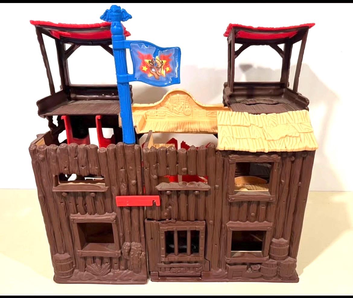 Complete Rare Vintage Fort Dakota Playset Great Adventures Fisher Price ...