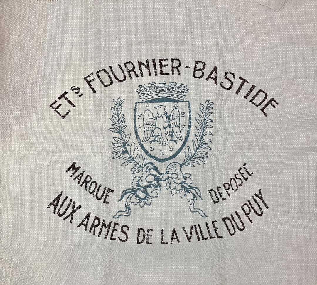 Vintage FRENCH Crest Motif 26x26 Pillow Front /chair Upholstery Fabric ...