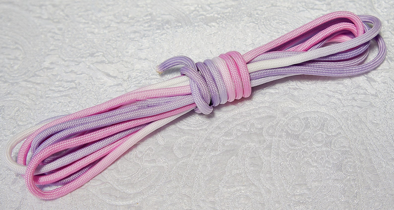 50 Feet - Hydrangea Hand Dyed Paracord, Paracord Hank, Pastel Paracord ...