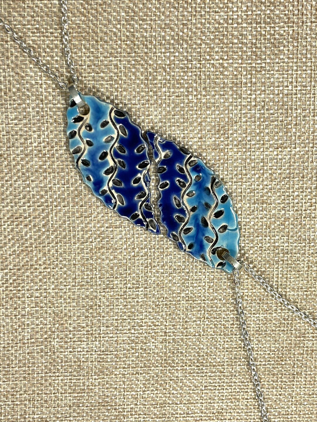 Blue Twist Ceramic Leaf Pendants With Vine Texture in Black - Etsy