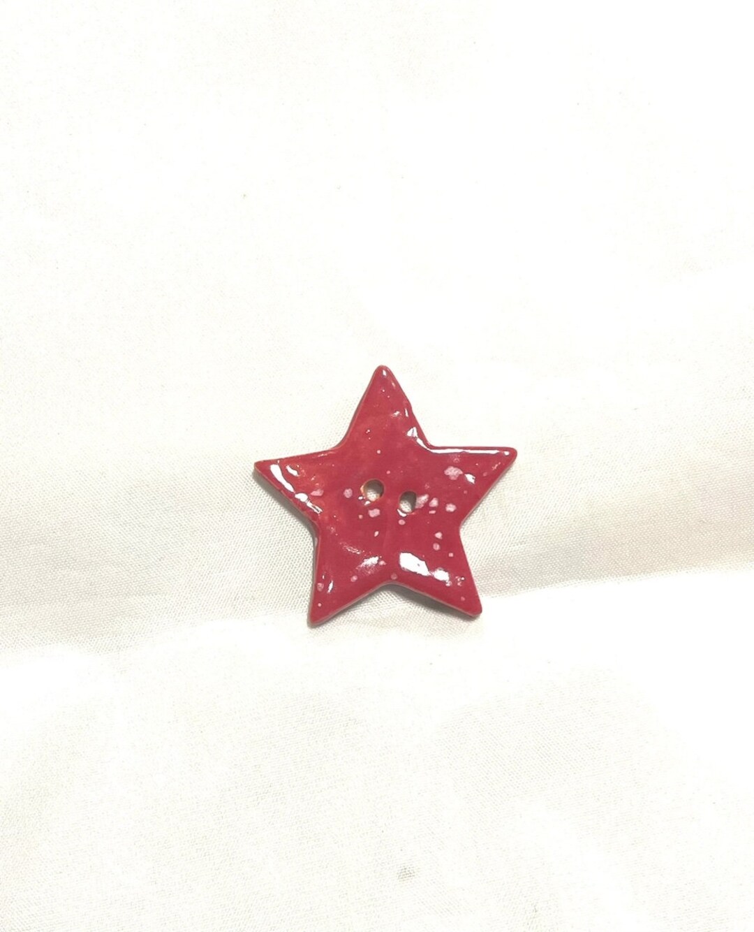 1 5/16” Large Speckled Red Star Buttons - Ceramic Buttons - Ceramic ...