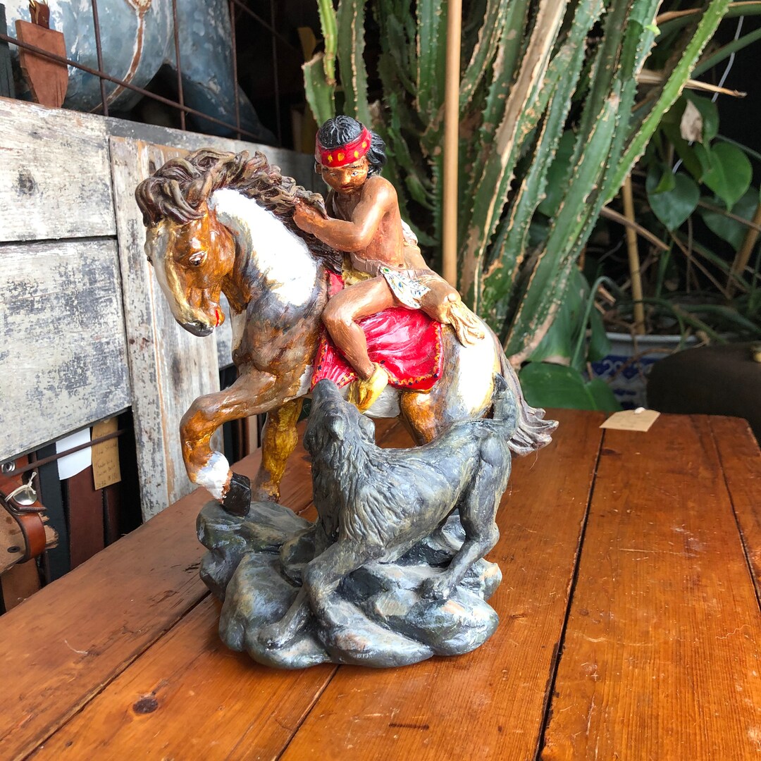 Native American Hand Painted Figurine , Plaster Native Statue Sculpture ...