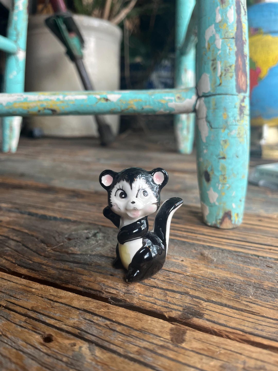 Vintage Ceramic Skunk Figurine | Miniature Skunk | Kitsch Collectible ...