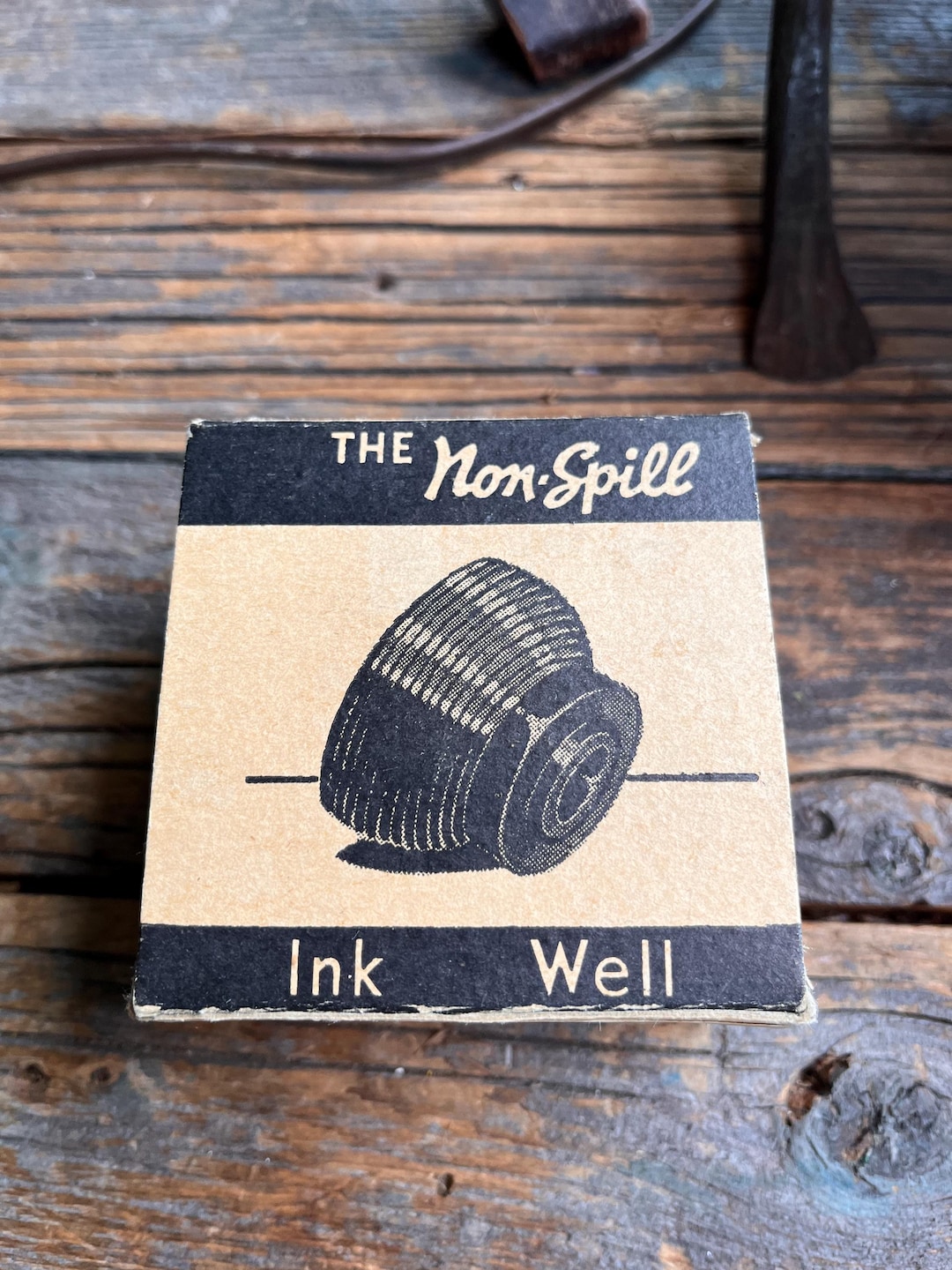 WWII US Navy Non-spill Inkwell – Collectible Calligraphy & Military ...