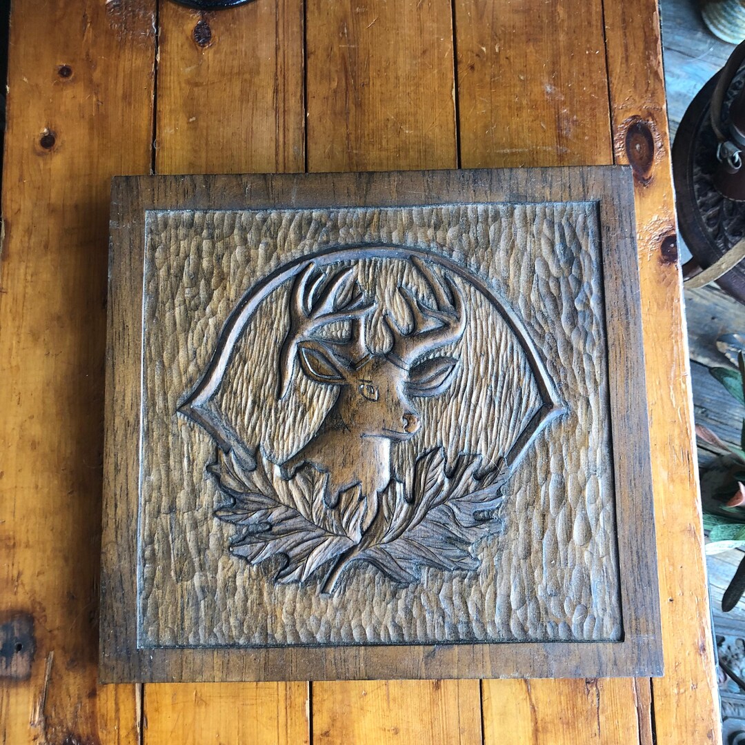 Hand Carved Buck Plaque , Deer Wood Carving , Cabin Wall Decor - Etsy