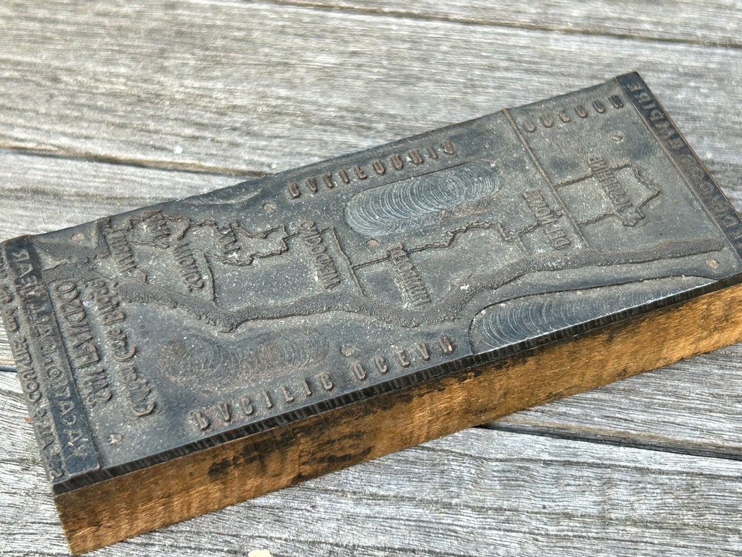 Vintage Letterpress Typesetting Antique Wooden Printers Block Wooden ...
