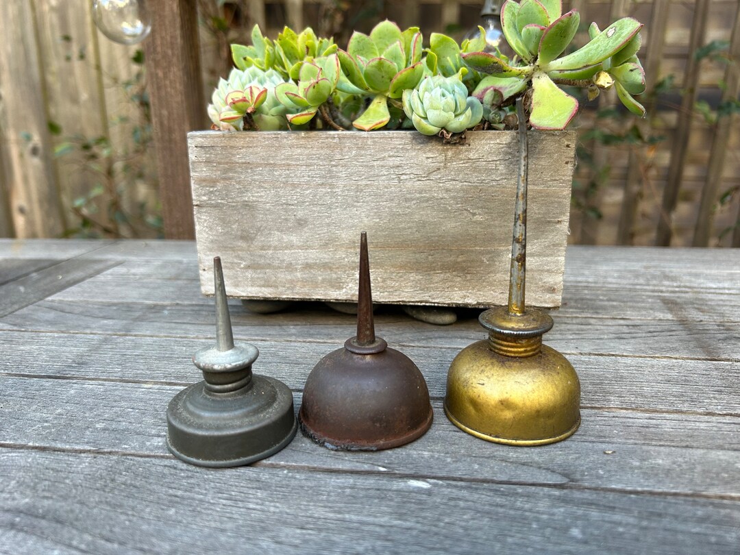 Vintage Mini Oil Can Trio Rustic Oil Cans Man Cave Garage Collectable ...