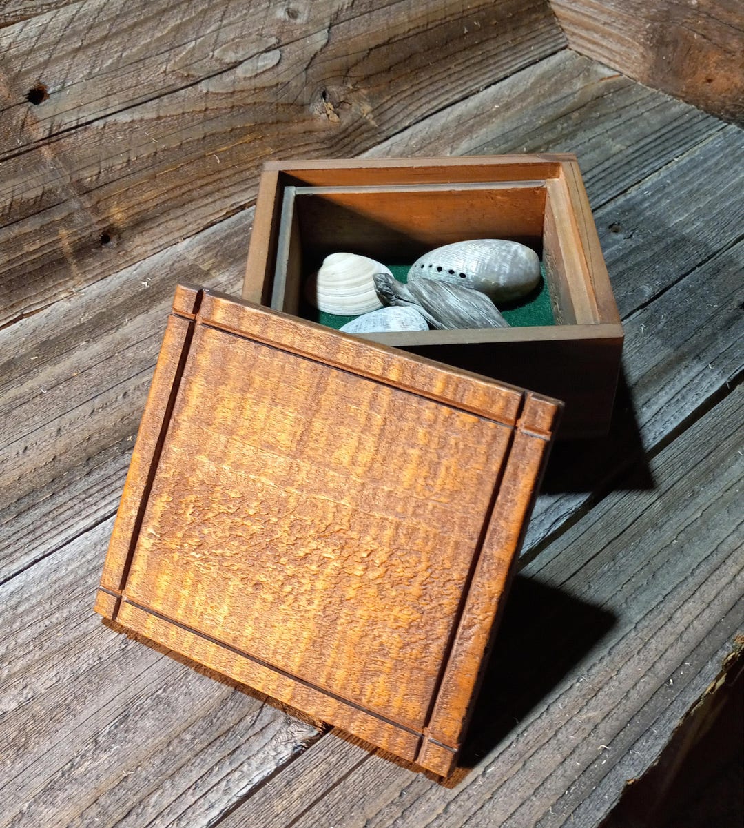 Handmade Rustic Wooden Small Keepsake Box Cedar Memento Storage Box ...