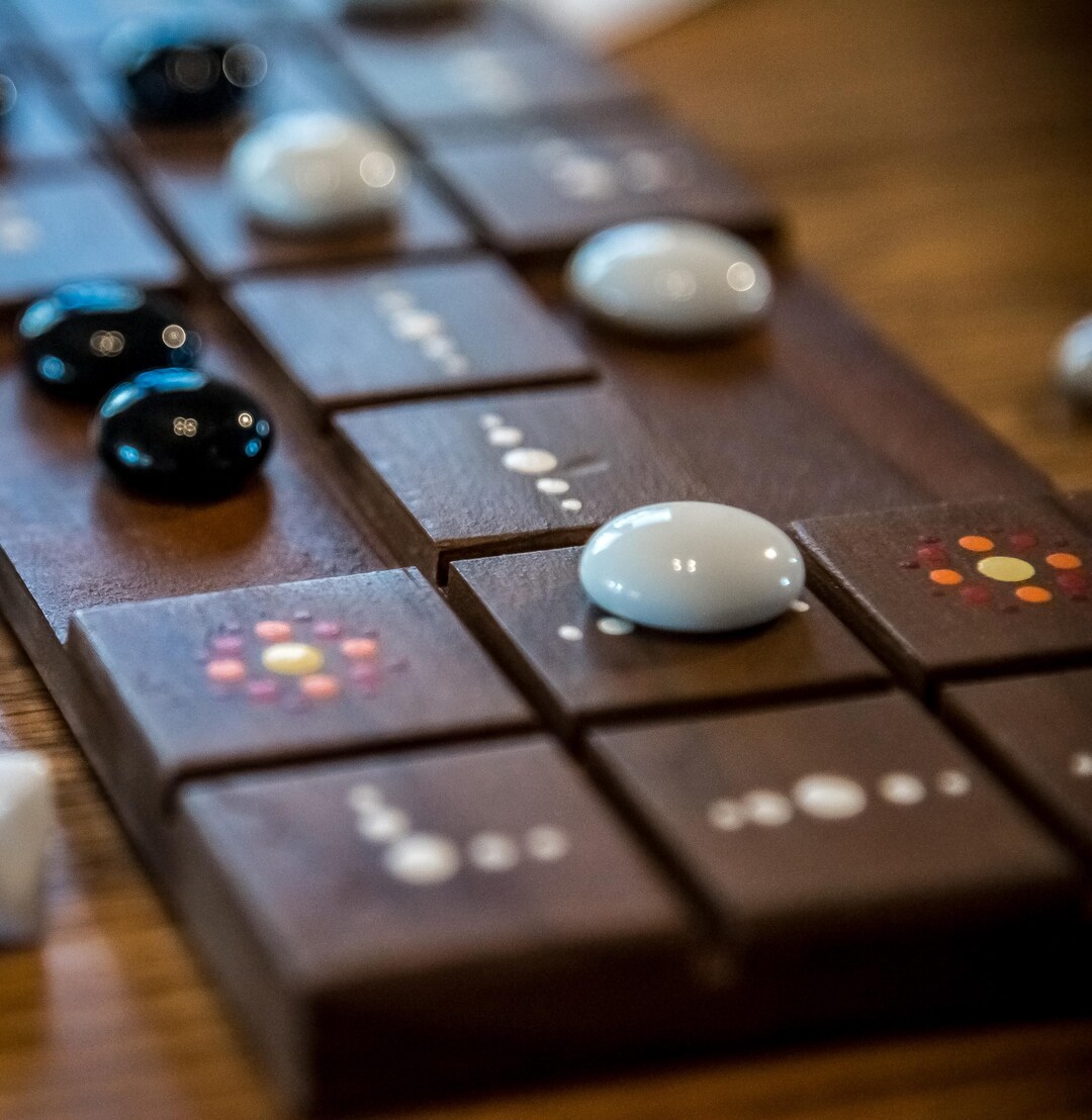 The Royal Game of Ur Full Set With Instructions Game of Twenty Squares ...