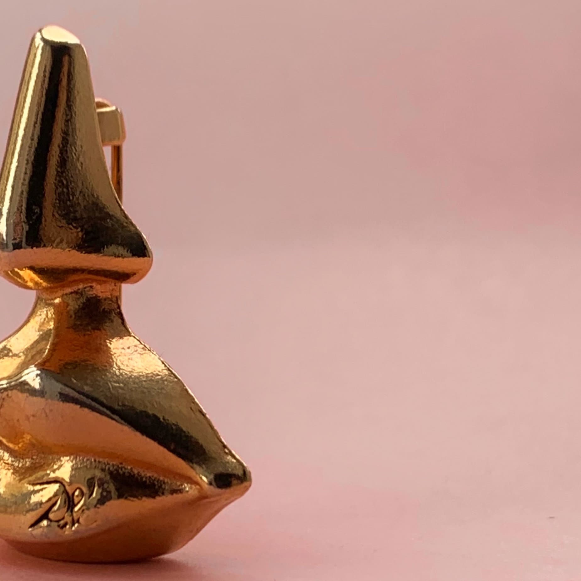 Vintage SALVADOR DALI Nose Lips Brooch Dali Aphrodite Perfume Brooch ...