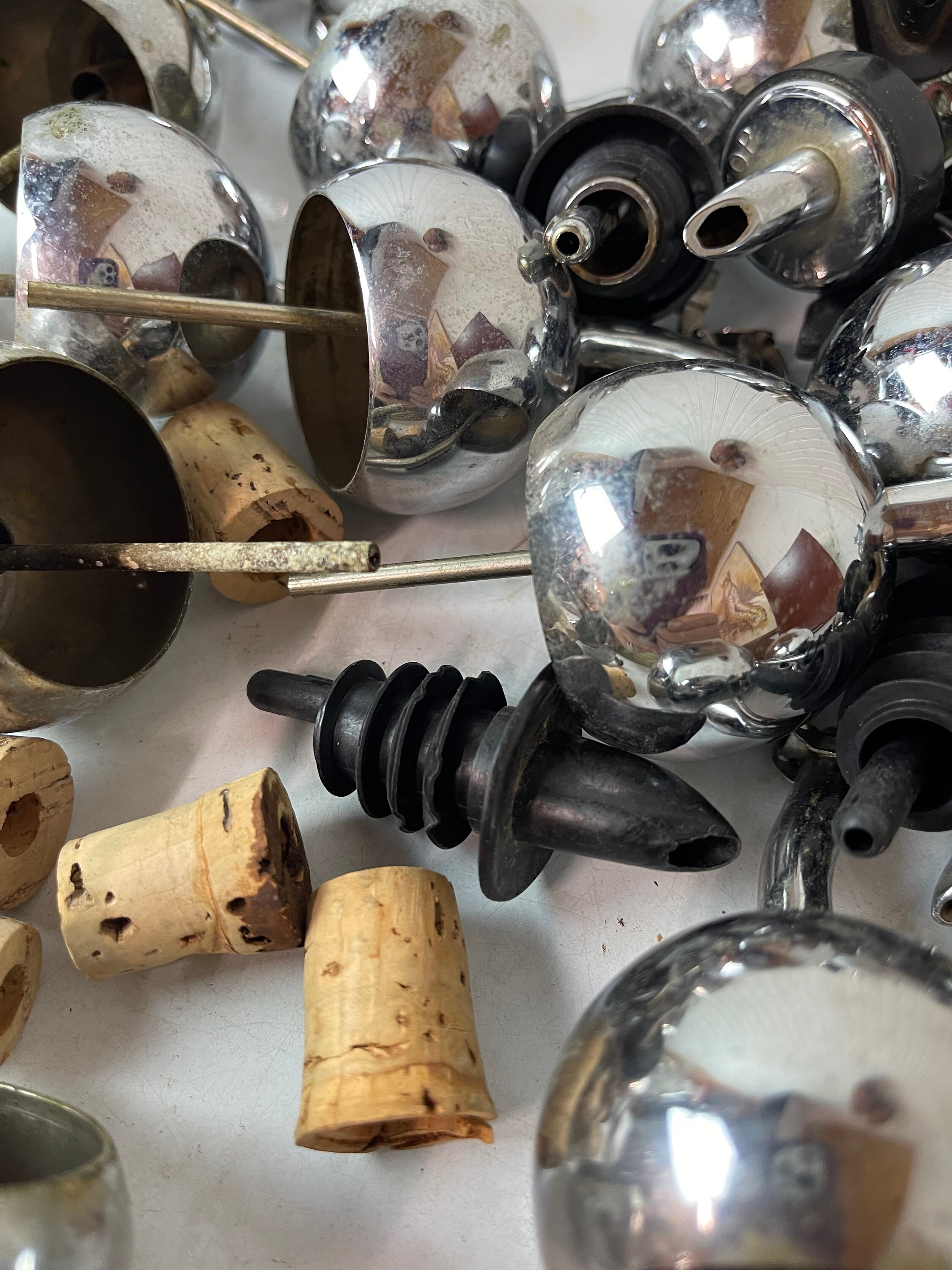 Home Bar Set, Vintage Bar, Liquor, Gift, Barware, Bottle Stoppers ...