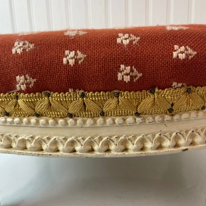 Vintage Footstool, Vintage Ornate Ottoman, Upholstered Foot Stool ...