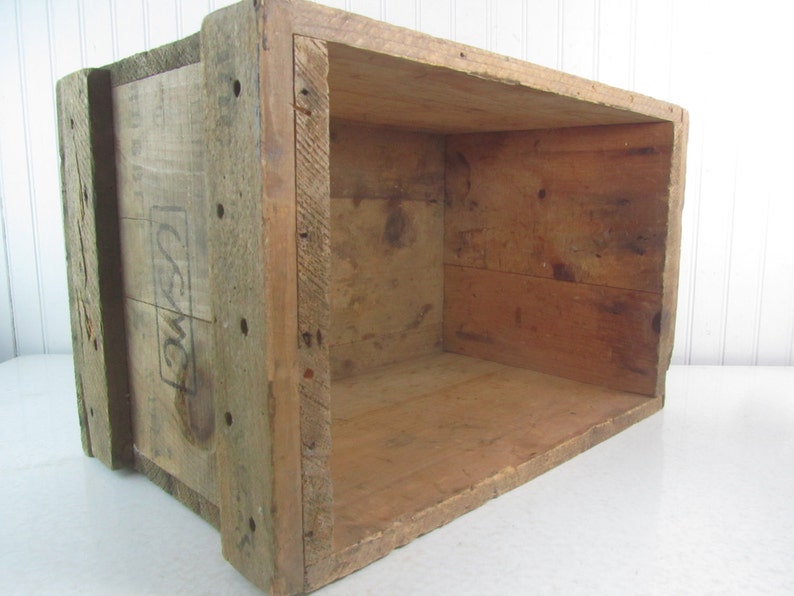 Wood Crate USMC United Shoe Mach. Corp. Wood Box Vintage - Etsy