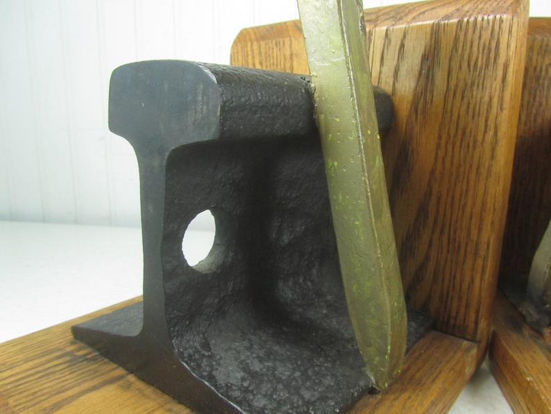 RailRoad Spike Bookends Railroad Track Bookend Train Theme | Etsy