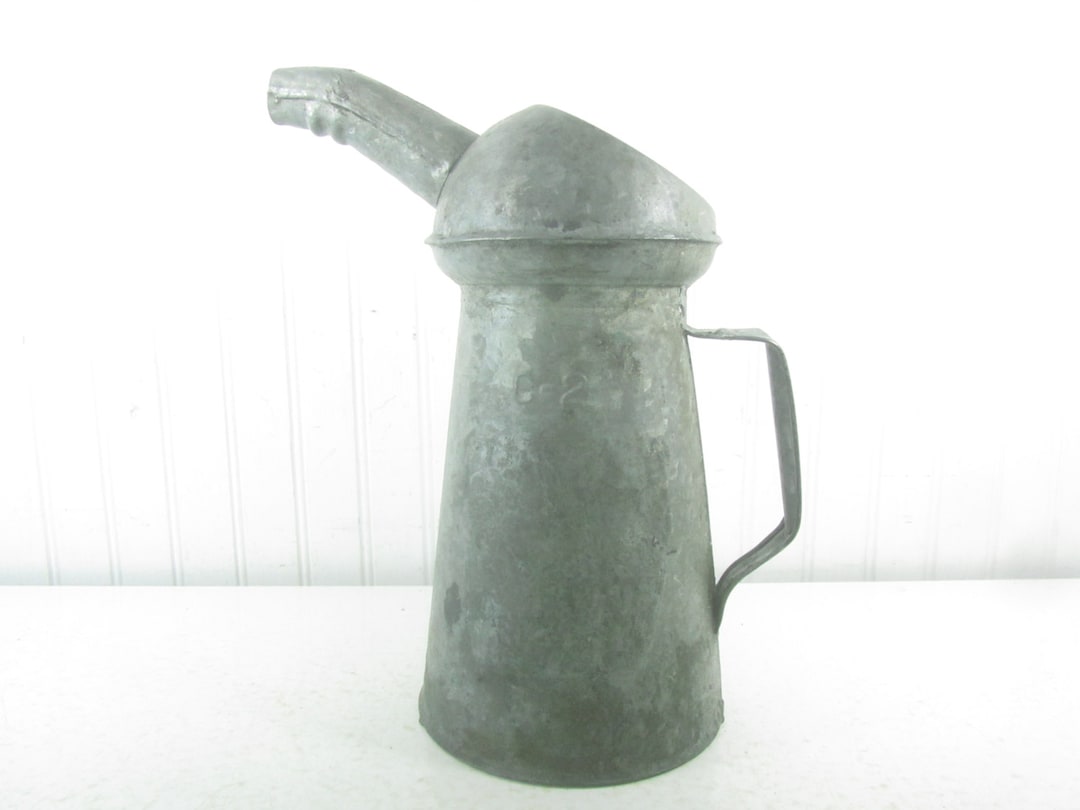 Antique Oil Can, 2 Quart Oil Can, Galvanized Oil Can, Metal Container ...