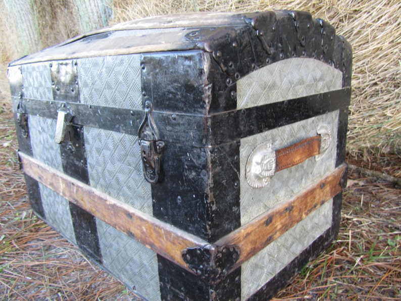 Antique Round Top Trunk Steamer Trunk Chest Storage Box - Etsy