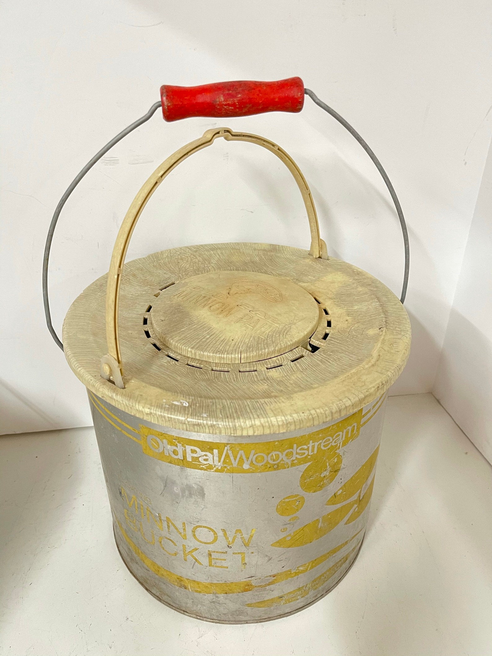 VINTAGE BAIT BUCKET Minnow Bucket Old Pal Wood Stream | Etsy