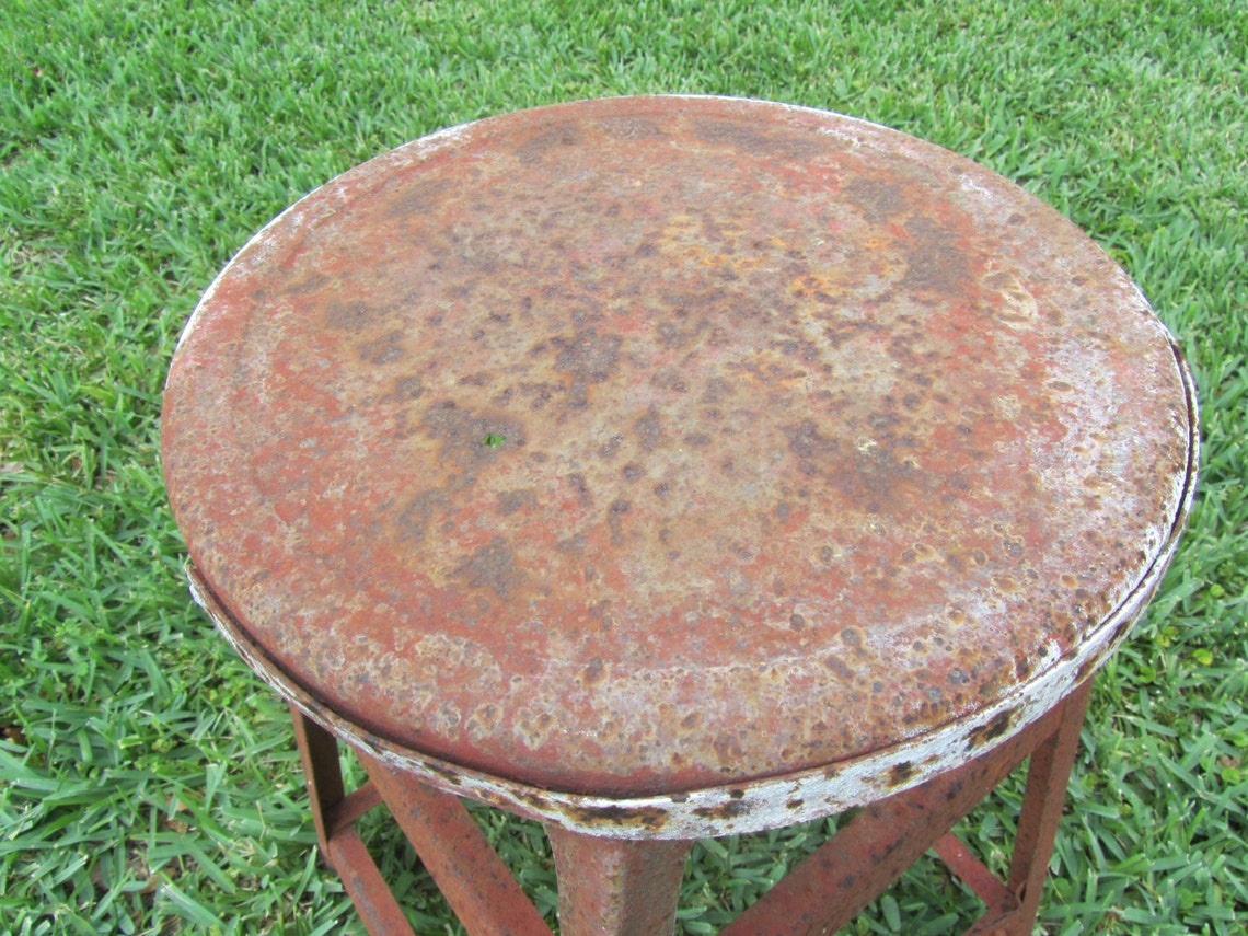 Vintage Metal Stool Kitchen Stool Photo Prop Rusty Metal - Etsy