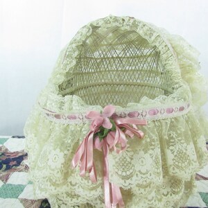 Vintage Doll Basinet, Photo Prop, Doll Furniture, Wicker Basinet - Etsy