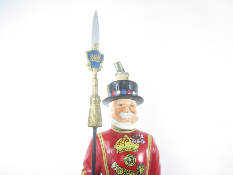Beefeater Yeoman Whiskey Decanter, Liquor Decanter, Ceramic Decanter ...