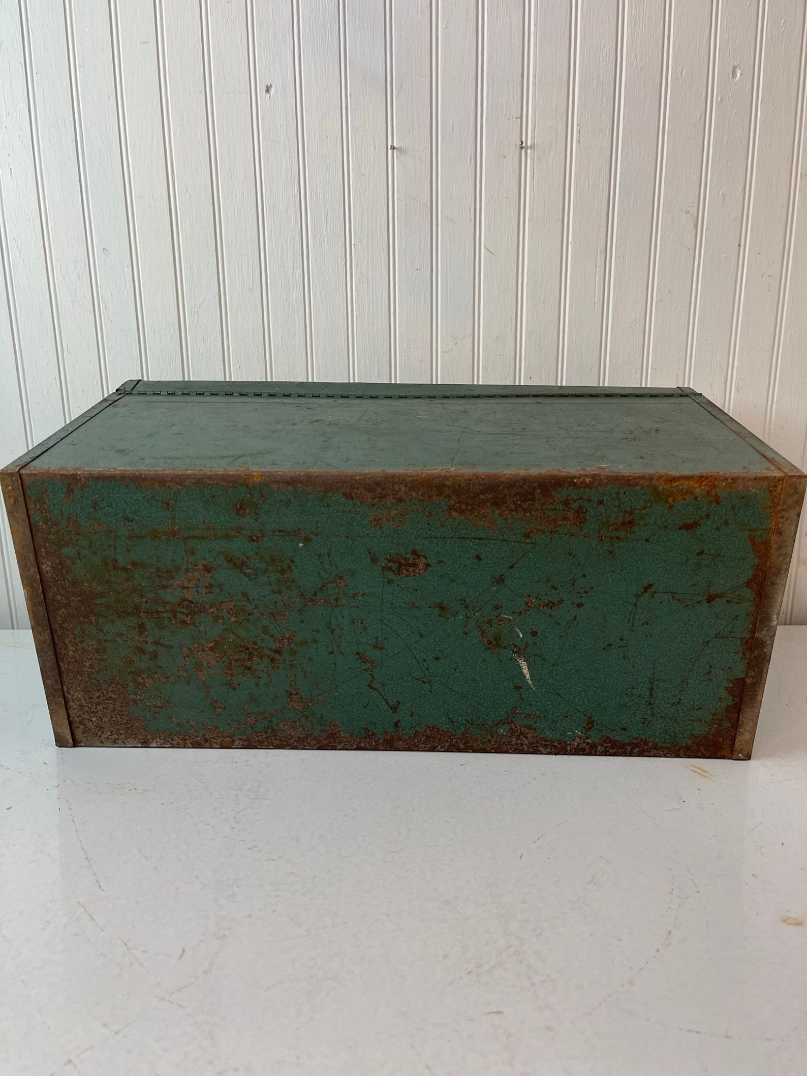 Park Tool Box, Model P22N, Green Metal Box, Container, Rusty Metal ...
