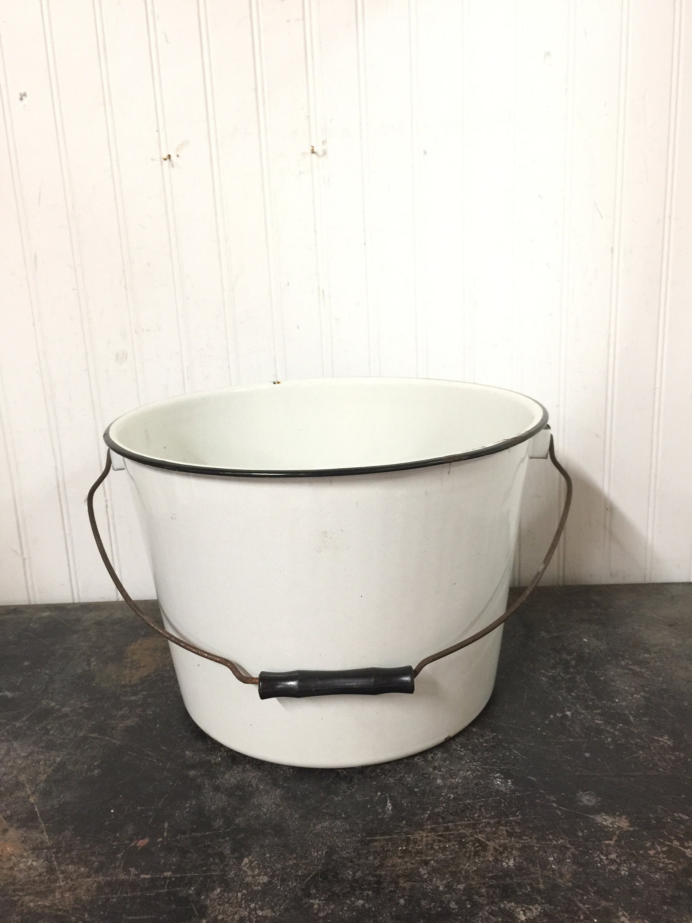 VINTAGE BUCKET Enamel Bucket Rustic Bucket Pail Farmhouse | Etsy