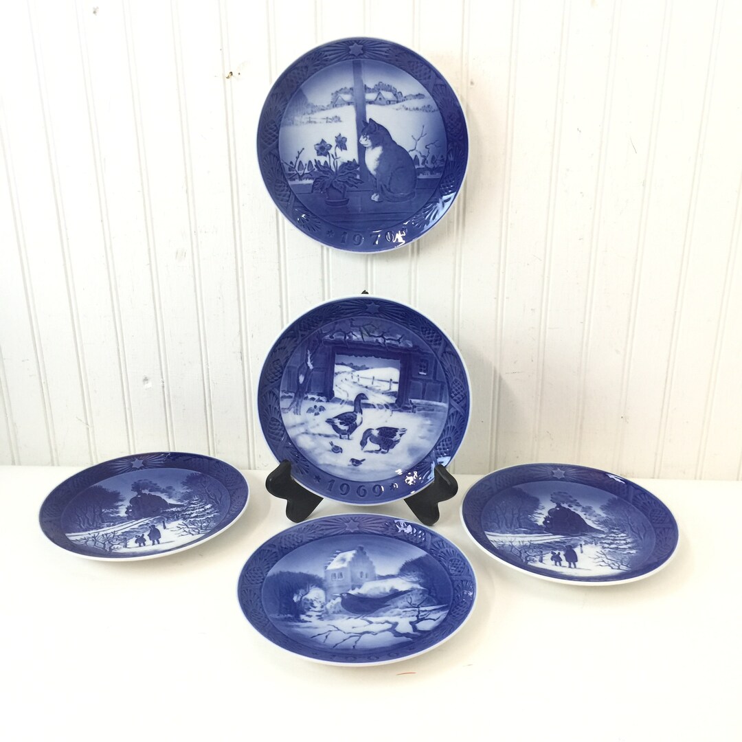 Royal Copenhagen Vintage Plate, Blue and White Plate, Winter Scene ...