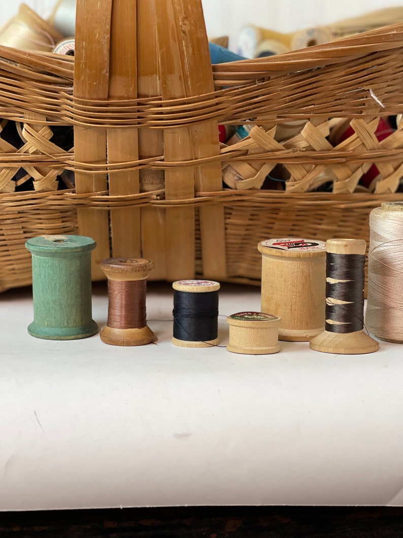 Vintage Sewing Thread Basket Full of Spools of Thread Wood - Etsy