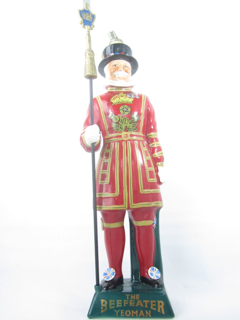 Beefeater Yeoman Whiskey Decanter, Liquor Decanter, Ceramic Decanter ...