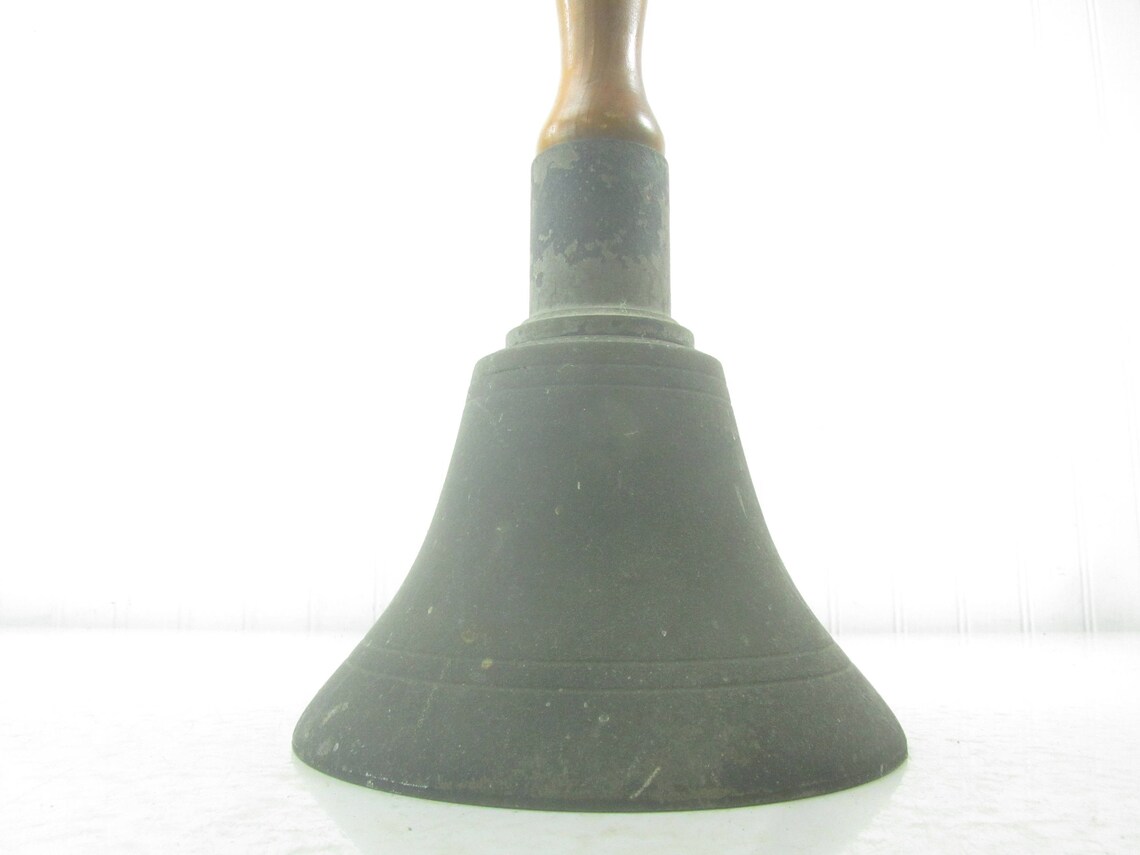 Vintage Bell Hand Held Bell Teachers Bell Ships Bellmetal | Etsy