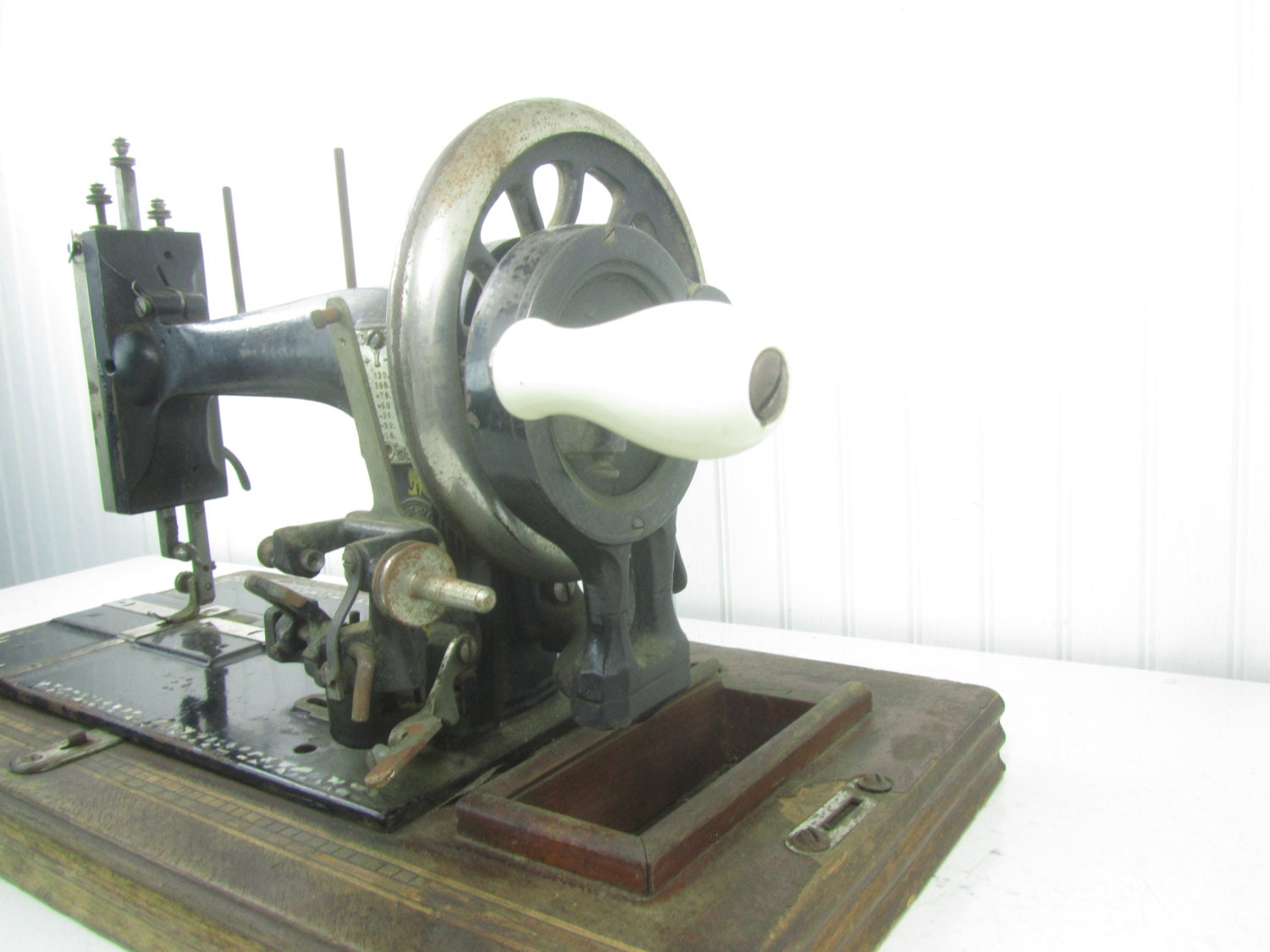 Vintage Sewing Machine Crank Sewing Machineblack Victorian - Etsy