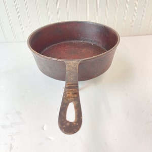 Footed Skillet, Gate Mark, Footed 1800s Skillet, Antique Iron Pan ...