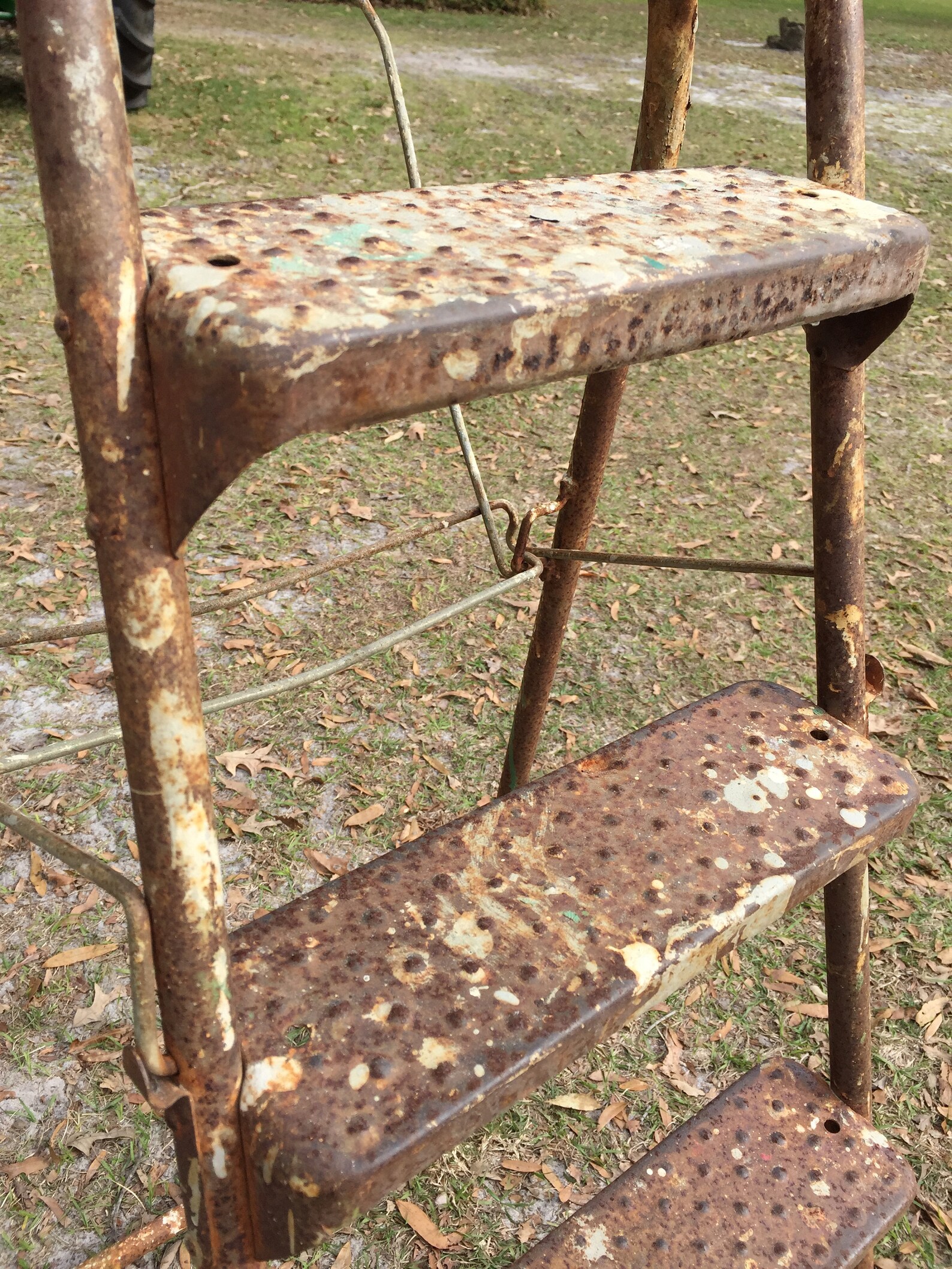 Vintage Metal Step Ladder Vintage Ladder Painters Ladder - Etsy